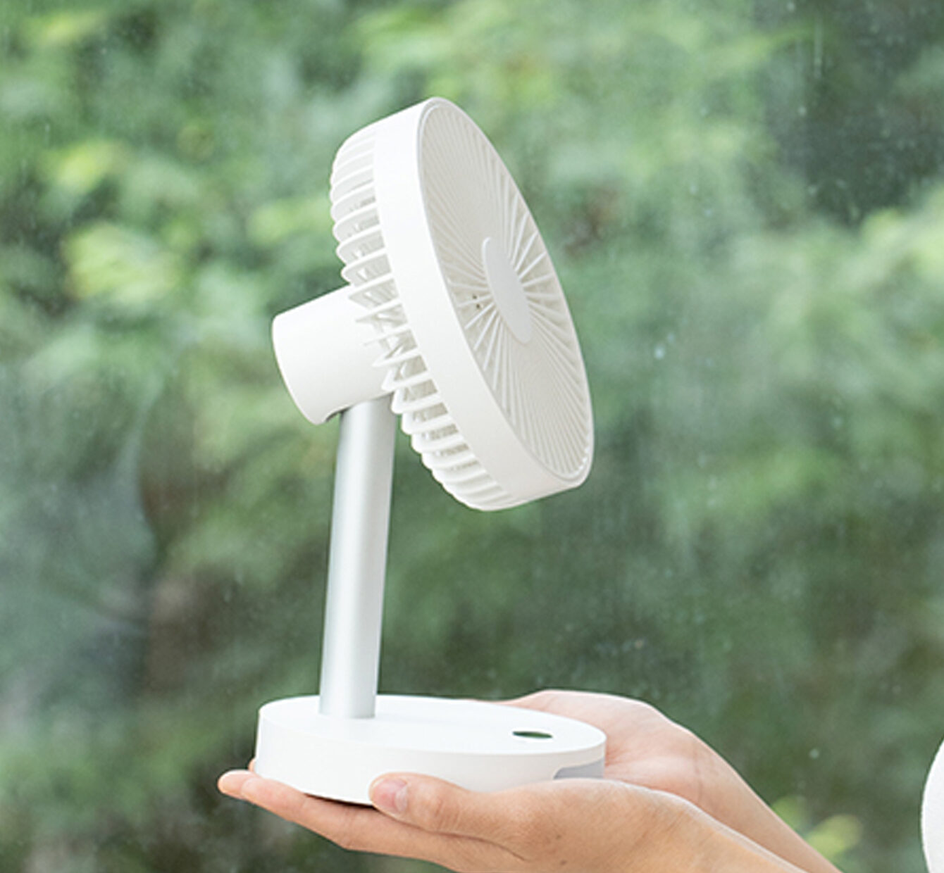 AirBuddy Pro – Rechargeable Portable Fan with 180° Adjustable Angle ...