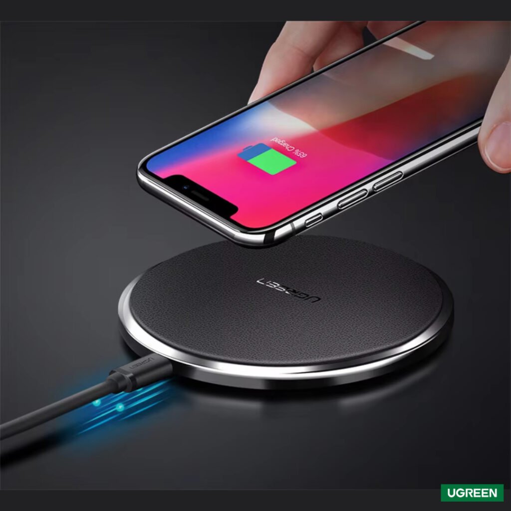 UGREEN - Wireless Charging Mat (15W) CD181 - Simplist Desk
