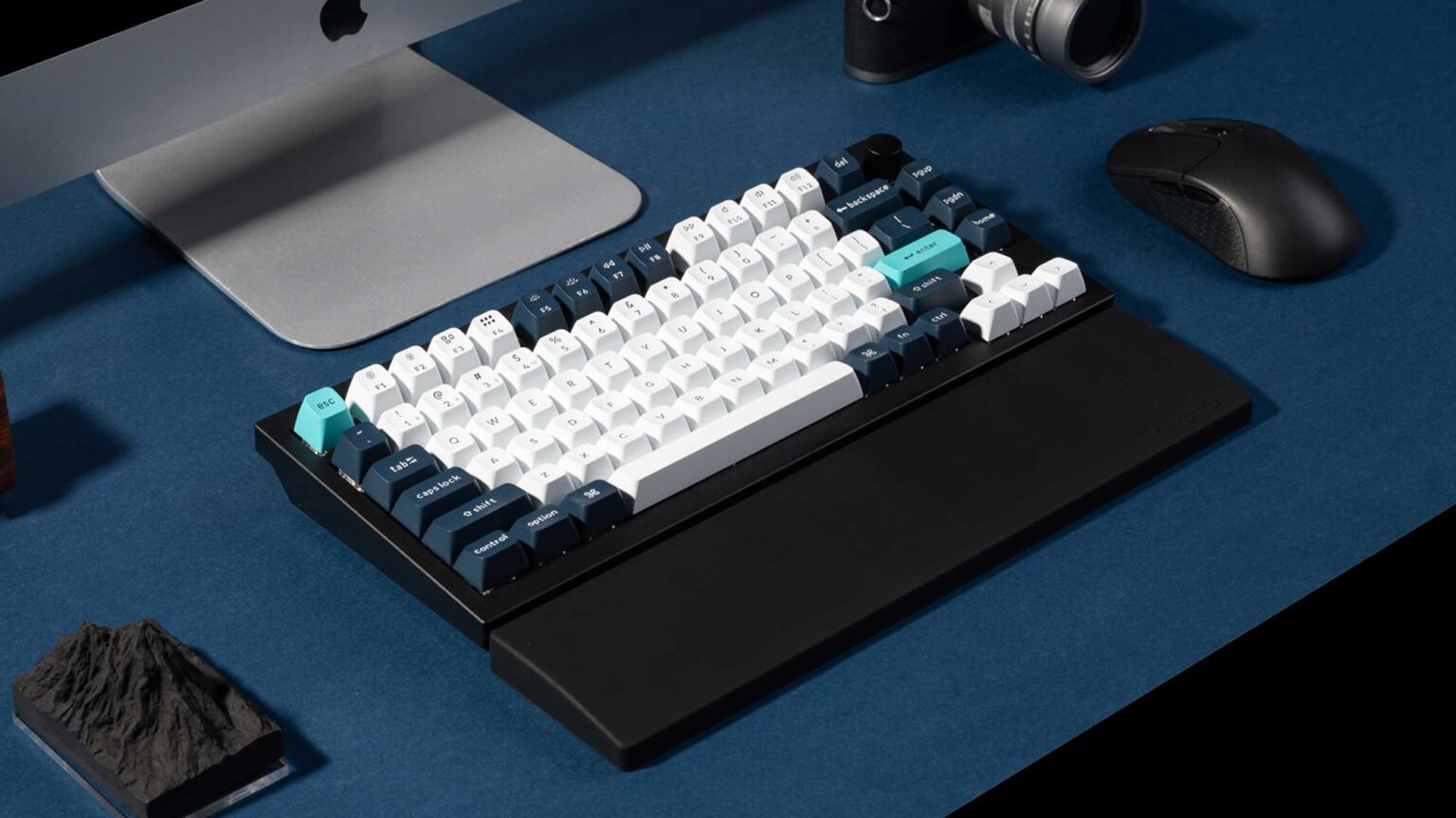 Keychron Silicone Palm Rest - Simplist Desk